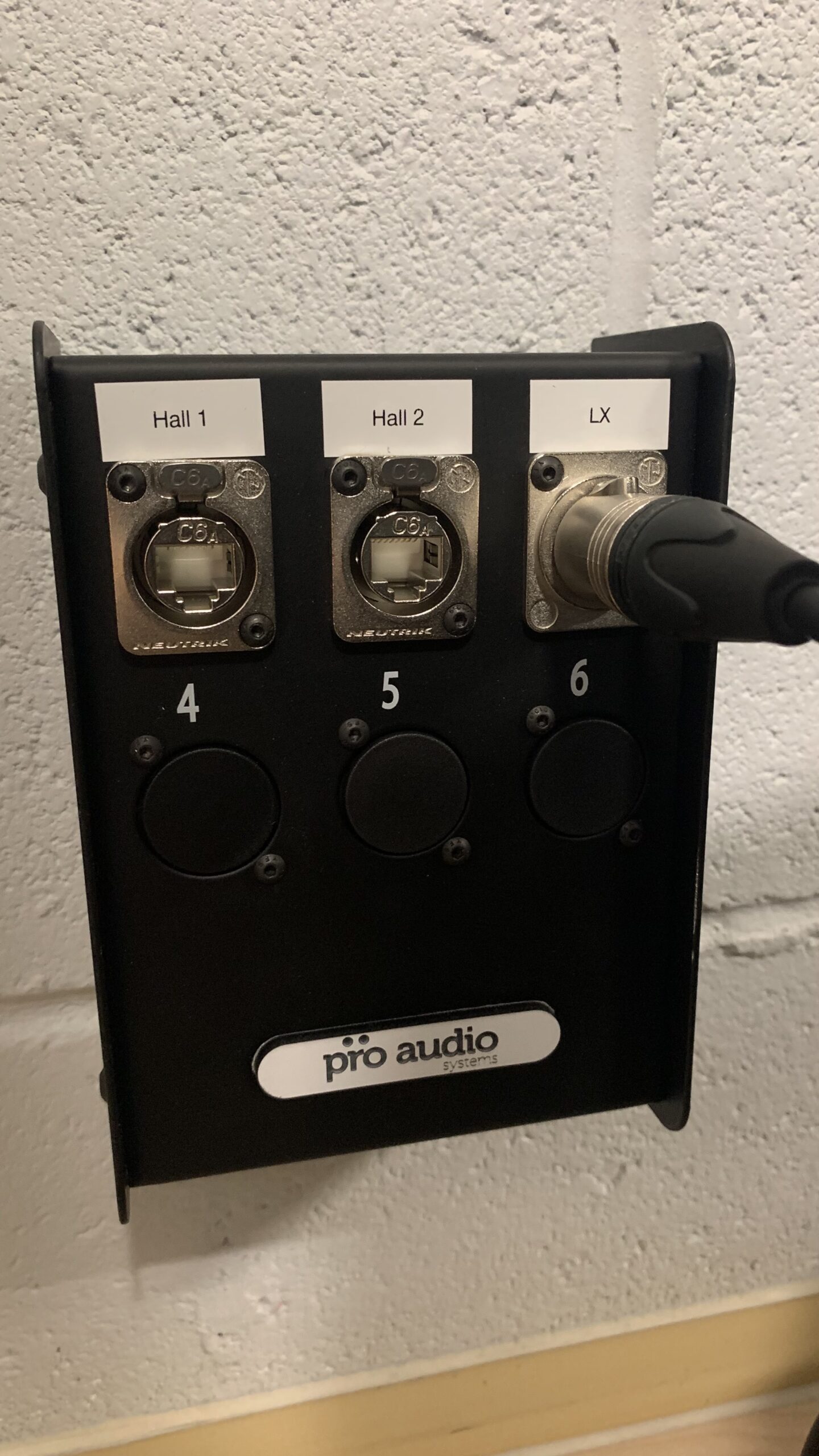 Pro Audio Systems Delivers Light and Sound Overhaul at Oastlers School ...